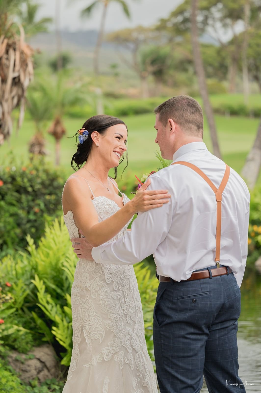 Classic & Elegant - Elizabeth & Thomas' Hawaii Wedding