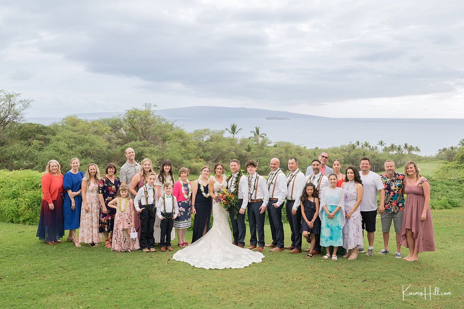 Classic & Elegant - Elizabeth & Thomas' Hawaii Wedding
