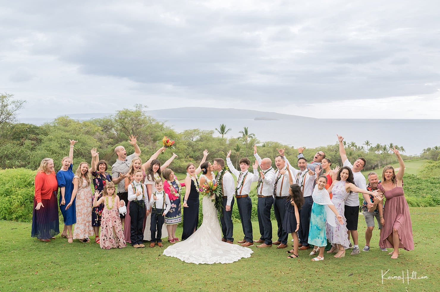 Classic & Elegant - Elizabeth & Thomas' Hawaii Wedding