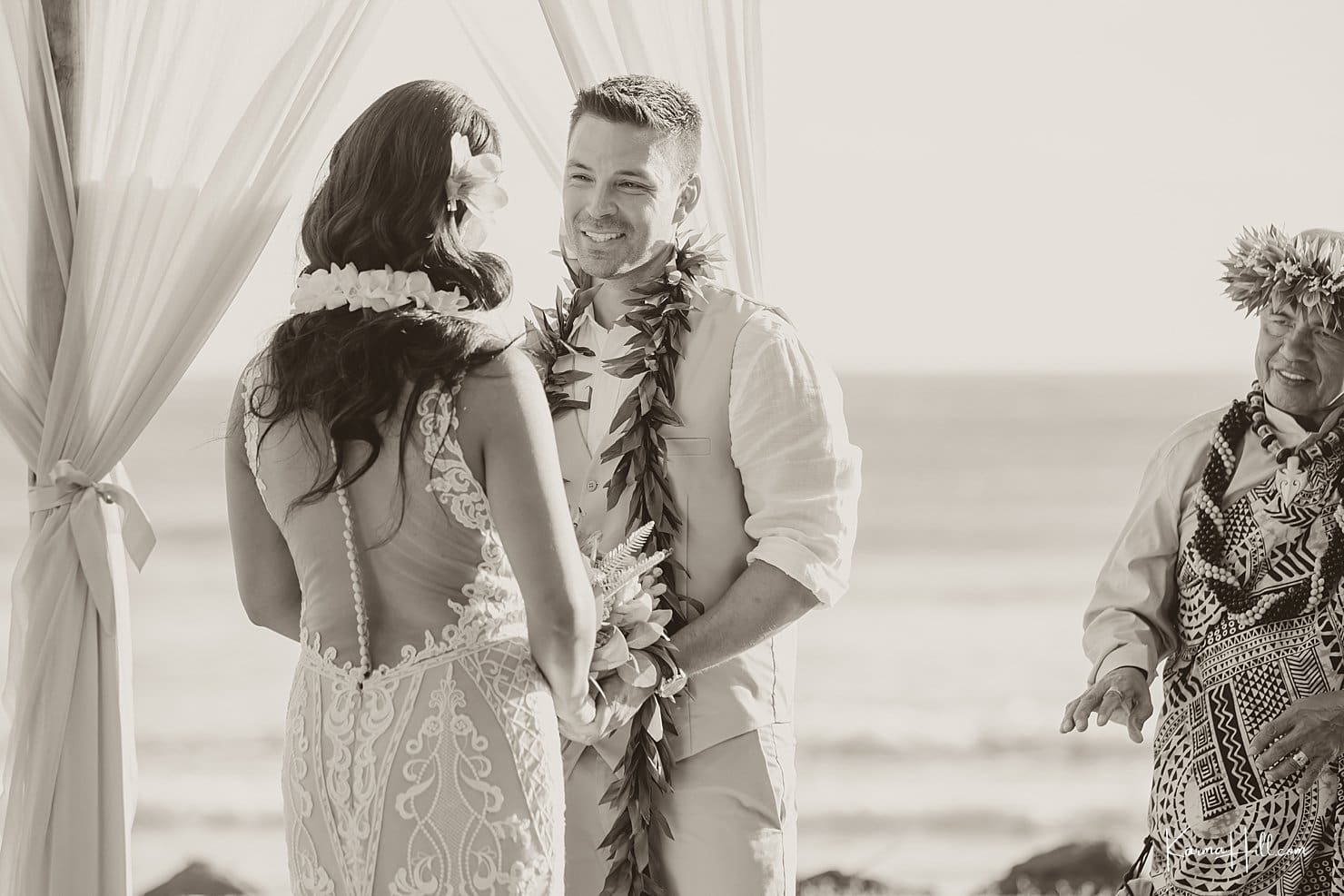 The Perfect Reflection - Michelle & Russell's Maui Venue Wedding