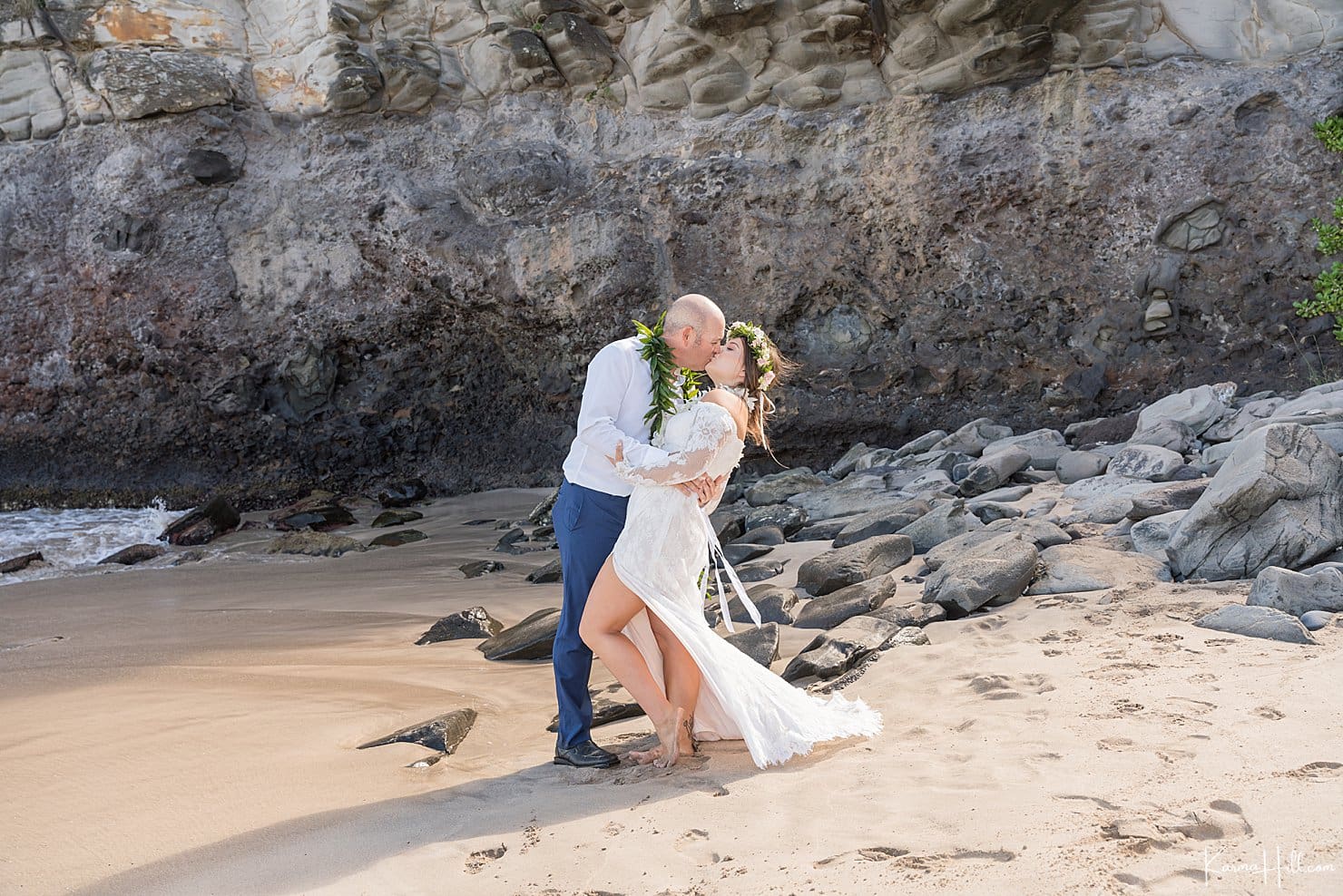 Hope and Trust - Rebecca & Anthony's Hawaii Beach Wedding