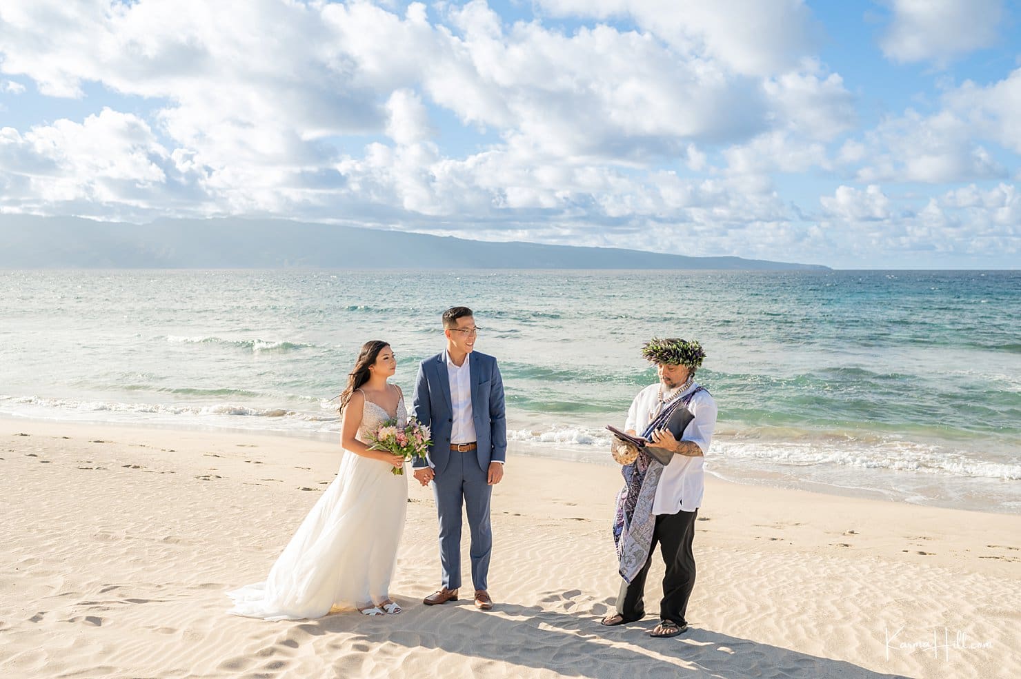 To the Sea - Stephanie & Abraham's Maui Elopement Coordinator