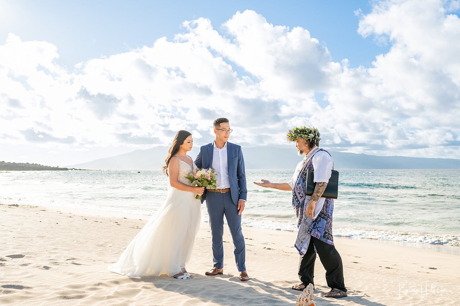 To the Sea - Stephanie & Abraham's Maui Elopement Coordinator