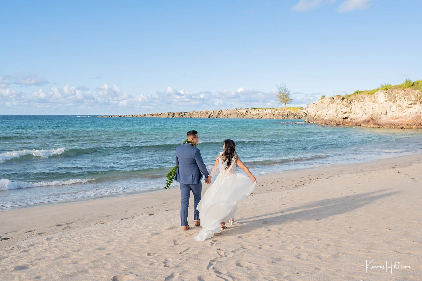 To the Sea - Stephanie & Abraham's Maui Elopement Coordinator