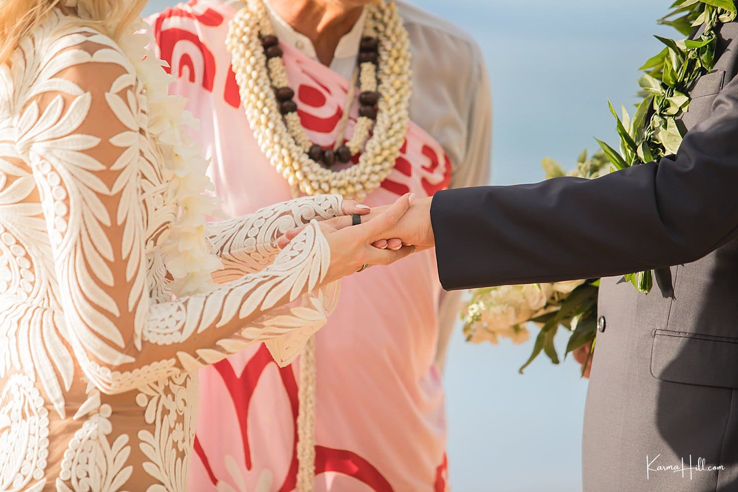 Simply Stunning - Stephanie & Michael's Maluaka Beach Wedding