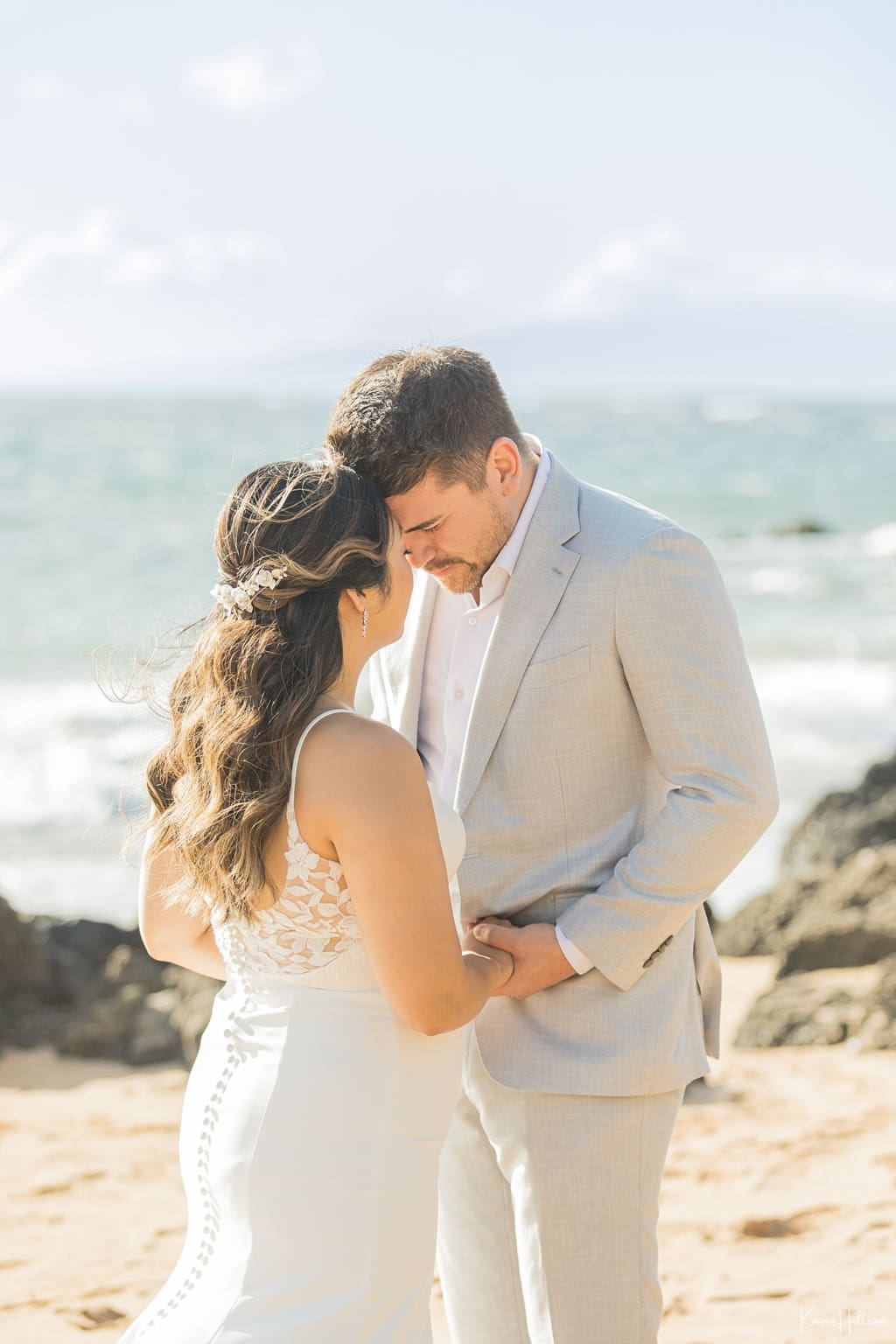 More Than A Crush - Hanna & Dustin's Maui Elopement