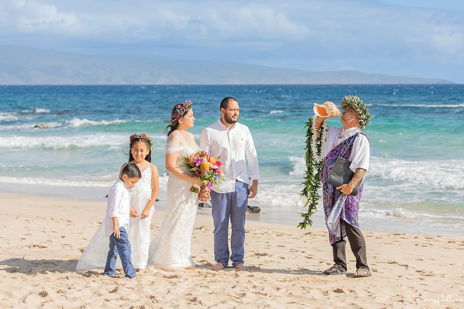 I'll Always Choose You - Maria & Oscar's Maui Elopement