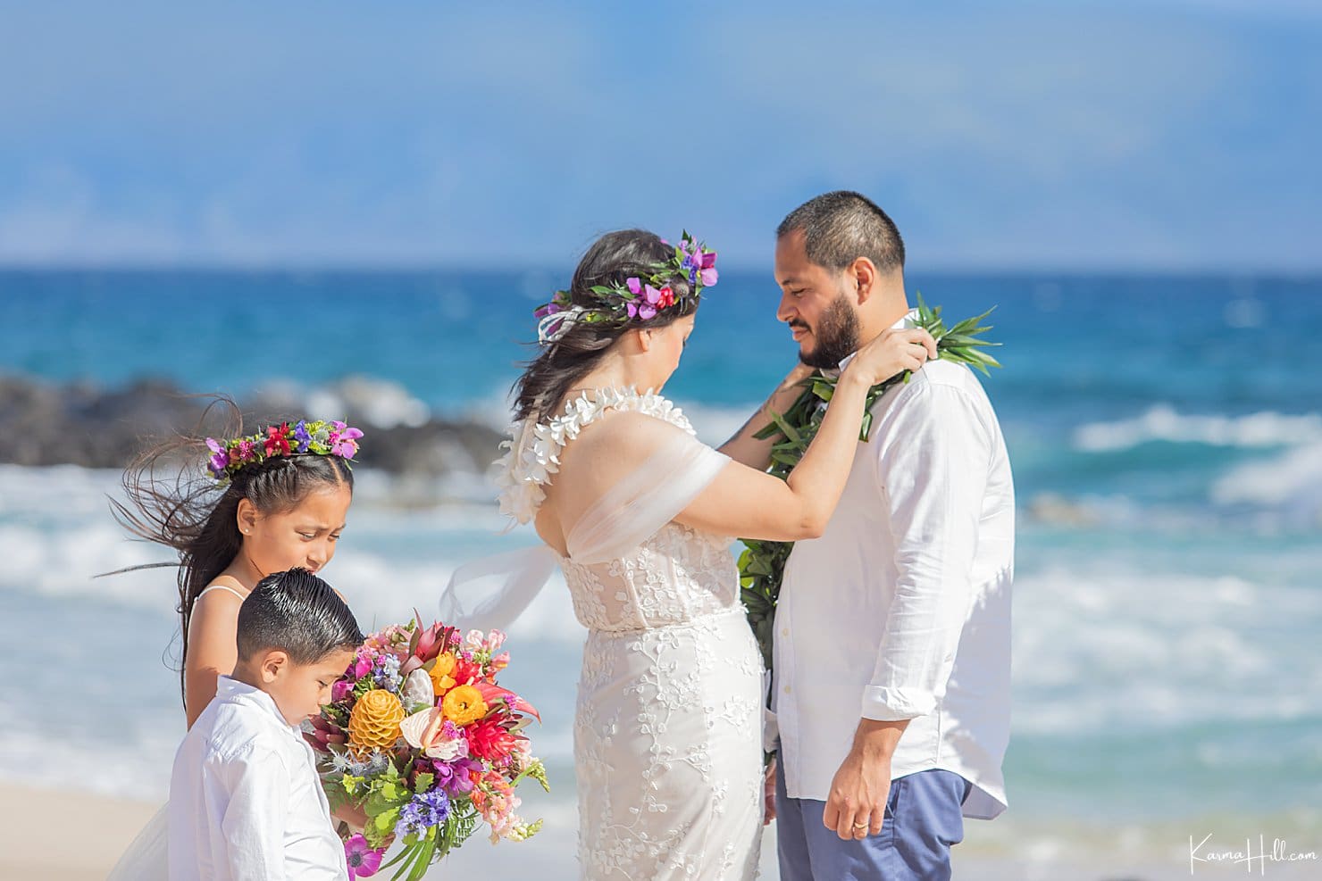I'll Always Choose You - Maria & Oscar's Maui Elopement